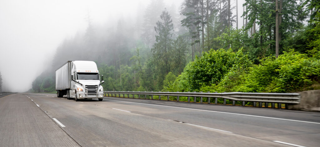 Oregon Commercial Truck Insurance | Ge a Free Quote | OTTIS